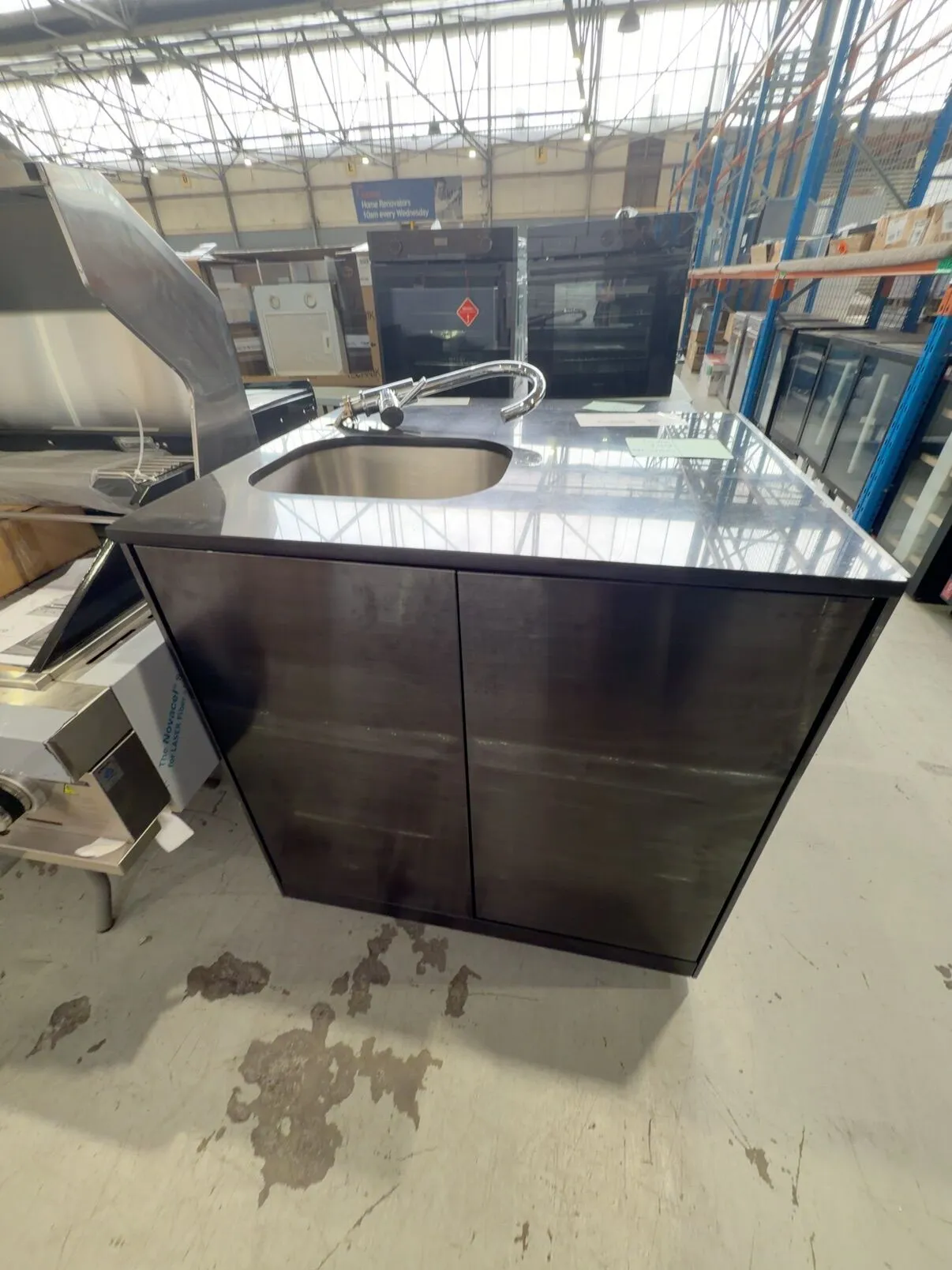 EX DEMO EURO OUTDOOR KITCHEN SINK MODULE, 2 DOOR CABINET WITH SINK ...